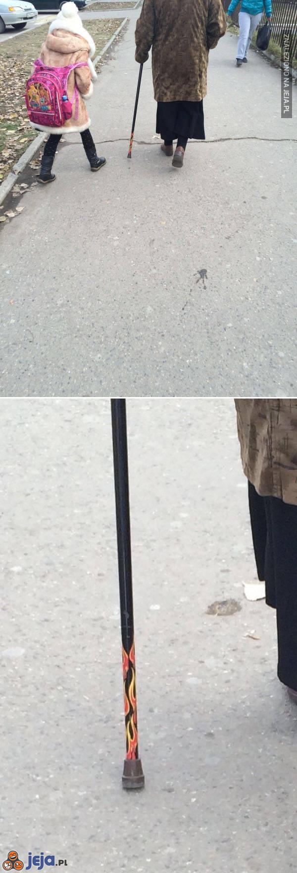 Odjazdowa babcia - Jeja.pl